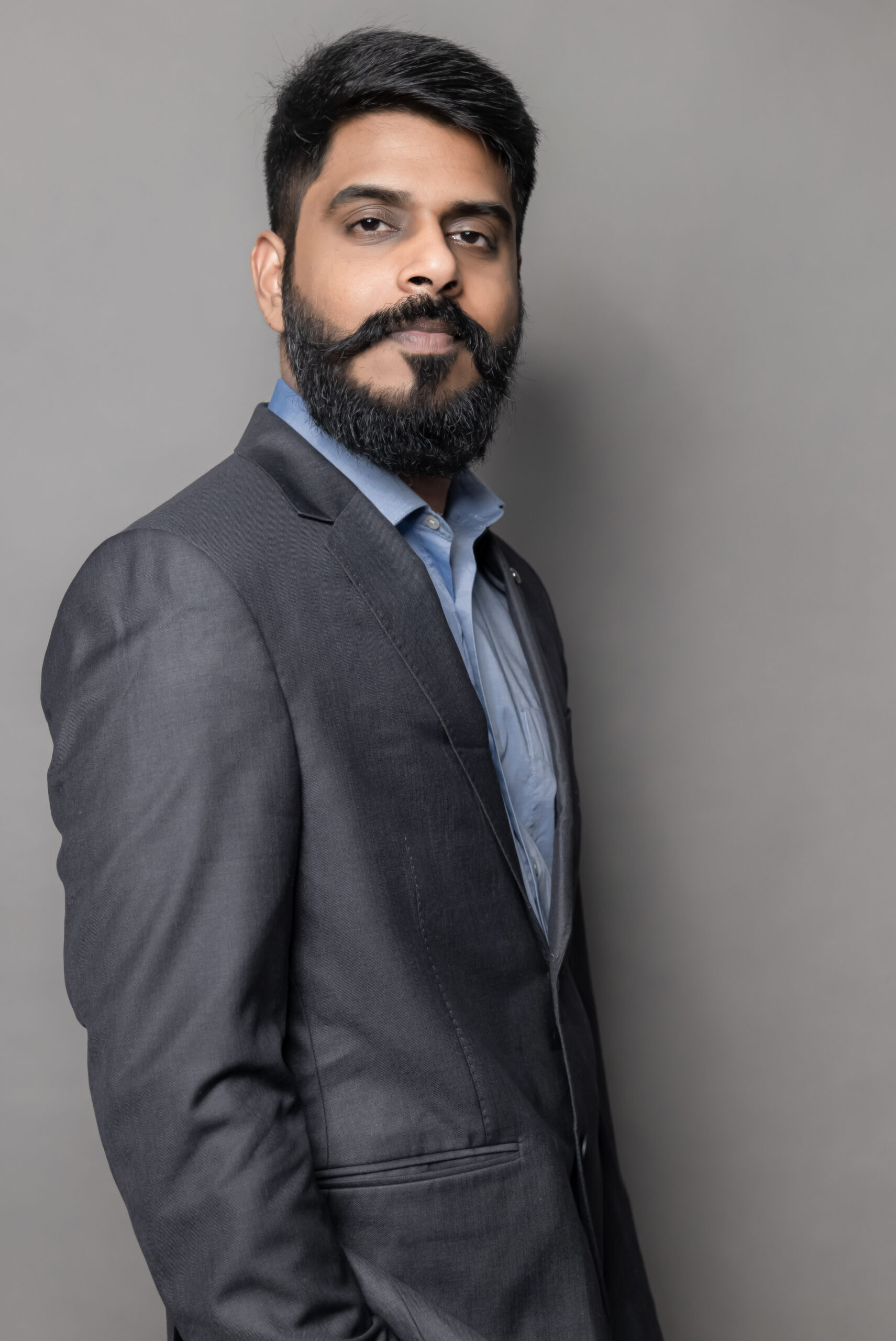 Meet Our Canadian Immigration Consultants | Borderscapes Inc